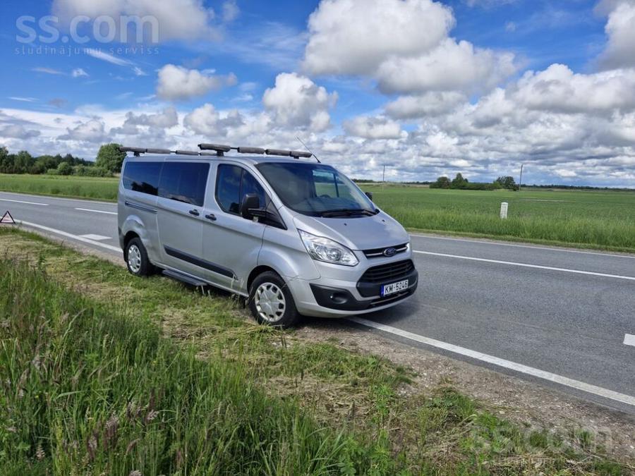 Pelēks Ford Tourneo 2016 Rīga, ar dzinēja tilpumu 2.00 L un nobraukumu 214 tūkst. km par 13000 €, foto 3 vietnē AUTOMOTO.COM.LV