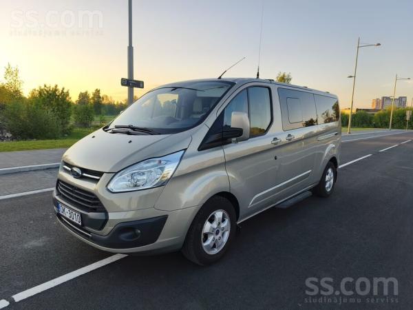 Ford Tourneo 2016 Rīga vietnē Pelēks Ford Tourneo 2016 Rīga, ar dzinēja tilpumu 2.00 L un nobraukumu 158 tūkst. km par 19800 €, foto 1 vietnē AUTOMOTO.COM.LV