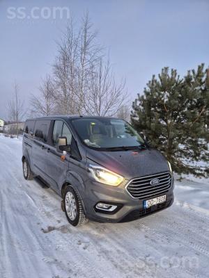 Pelēks Ford Tourneo 2019 Rīga, ar dzinēja tilpumu 2.00 L un nobraukumu 170 tūkst. km par 25410 €, foto 2 vietnē AUTOMOTO.COM.LV