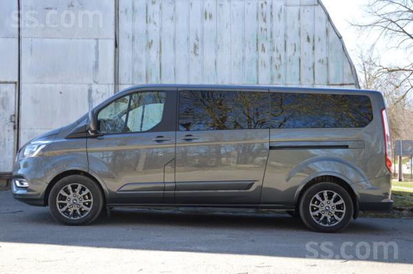 Grey Ford Tourneo 2019 in Tukums, with an engine capacity of 2.00 L and mileage of 208 thousand km for 22500 €, photo 3 on AUTOMOTO.COM.LV