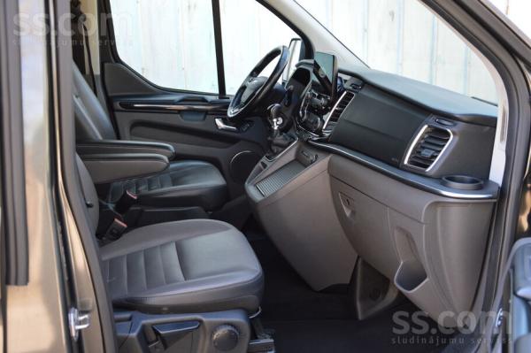 Grey Ford Tourneo 2019 in Tukums, with an engine capacity of 2.00 L and mileage of 208 thousand km for 22500 €, photo 10 on AUTOMOTO.COM.LV