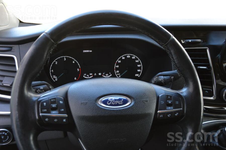 Pelēks Ford Tourneo 2019 Tukums, ar dzinēja tilpumu 2.00 L un nobraukumu 208 tūkst. km par 22500 €, foto 13 vietnē AUTOMOTO.COM.LV