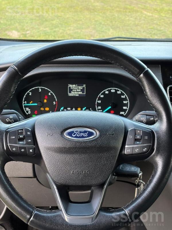 Grey Ford Tourneo 2019 in Riga, with an engine capacity of 2.00 L and mileage of 131 thousand km for 22590 €, photo 6 on AUTOMOTO.COM.LV