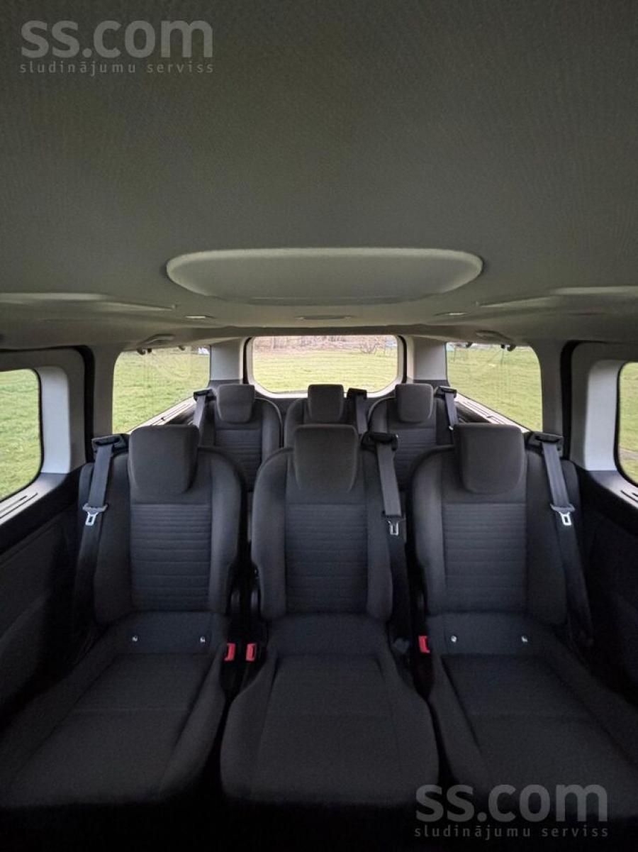 Grey Ford Tourneo 2019 in Riga, with an engine capacity of 2.00 L and mileage of 131 thousand km for 22590 €, photo 23 on AUTOMOTO.COM.LV