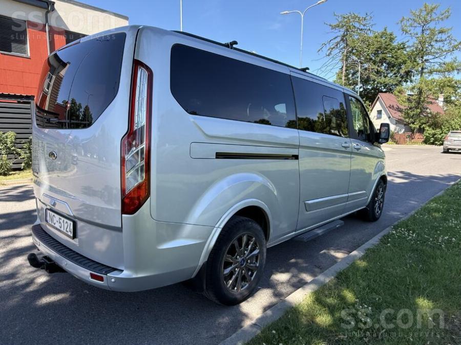 Grey Ford Tourneo 2022 in Ogre, with an engine capacity of 2.00 L and mileage of 135 thousand km for 27000 €, photo 8 on AUTOMOTO.COM.LV