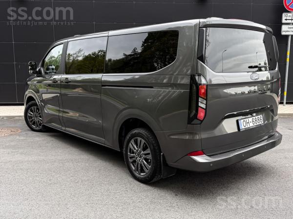 Pelēks Ford Tourneo 2025 Jelgava, ar dzinēja tilpumu 2.00 L un nobraukumu 23 tūkst. km par 46700 €, foto 6 vietnē AUTOMOTO.COM.LV