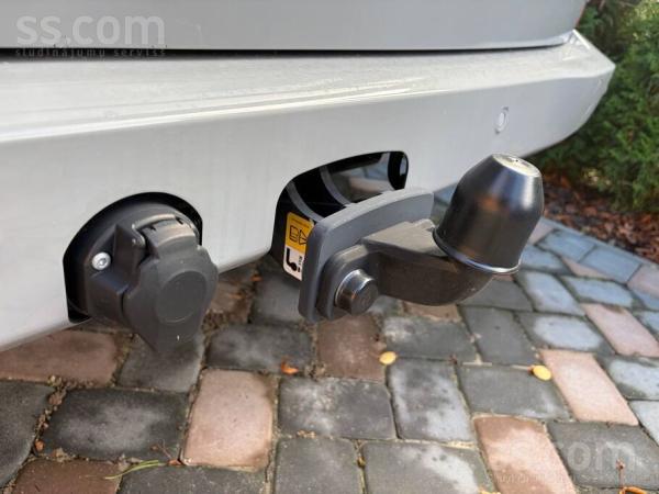 Ford Tourneo 2026 Jelgava vietnē Pelēks Ford Tourneo 2026 Jelgava, ar dzinēja tilpumu 2.00 L un nobraukumu 1 tūkst. km par 57900 €, foto 4 vietnē AUTOMOTO.COM.LV
