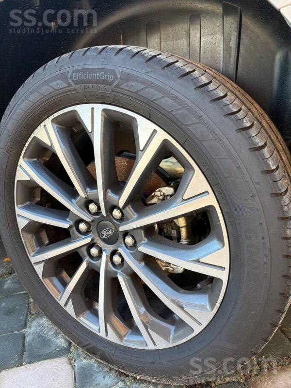 Ford Tourneo 2026 Jelgava vietnē Pelēks Ford Tourneo 2026 Jelgava, ar dzinēja tilpumu 2.00 L un nobraukumu 1 tūkst. km par 57900 €, foto 9 vietnē AUTOMOTO.COM.LV