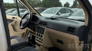 Pelēks Ford Tourneo 2008 Jelgava, ar dzinēja tilpumu 1.80 L un nobraukumu 359 tūkst. km par 1790 €, foto 7 vietnē AUTOMOTO.COM.LV