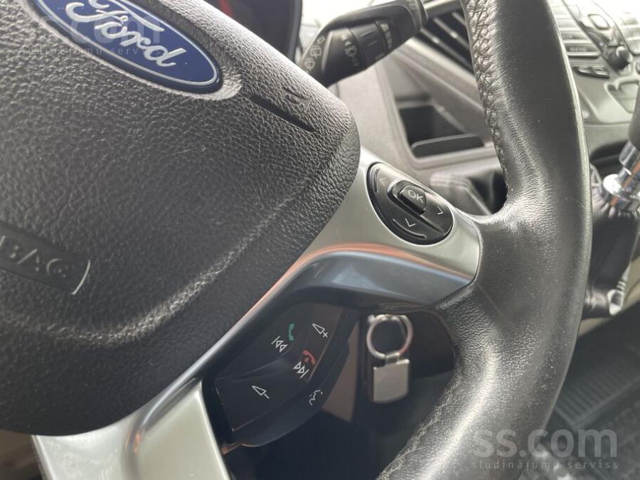 Pelēks Ford Tourneo 2013 Talsi, ar dzinēja tilpumu 2.20 L un nobraukumu 258 tūkst. km par 7900 €, foto 15 vietnē AUTOMOTO.COM.LV
