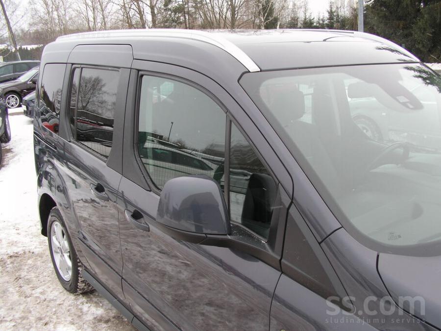 Pelēks Ford Tourneo 2014 Rīga, ar dzinēja tilpumu 1.60 L un nobraukumu 0 tūkst. km par 8350 €, foto 12 vietnē AUTOMOTO.COM.LV
