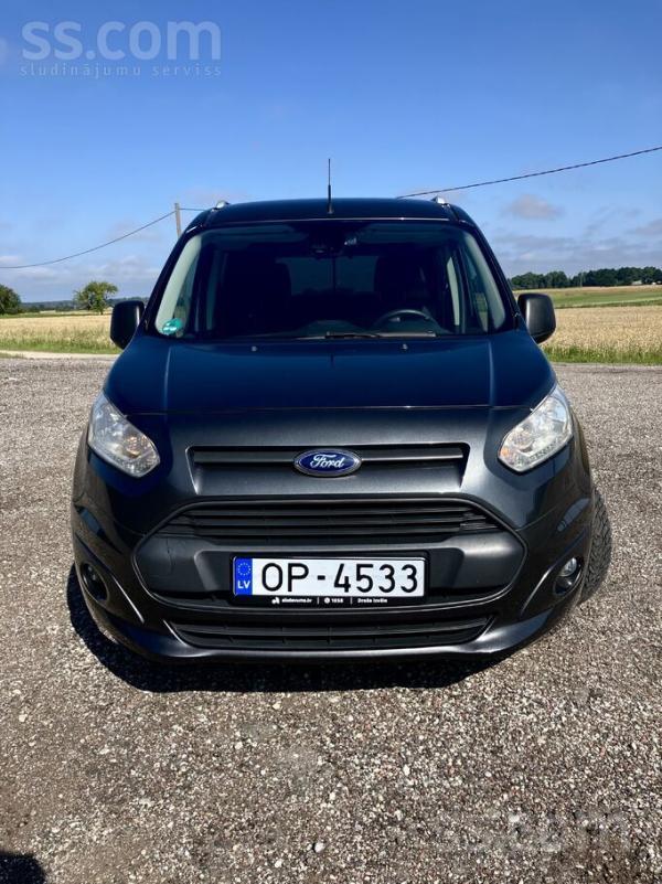 Grey Ford Tourneo 2015 in Talsi, with an engine capacity of 1.50 L and mileage of 195 thousand km for 10500 €, photo 8 on AUTOMOTO.COM.LV