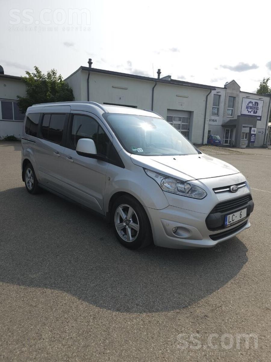 Grey Ford Tourneo 2016 in Tukums, with an engine capacity of 1.50 L and mileage of 347 thousand km for 8700 €, photo 4 on AUTOMOTO.COM.LV