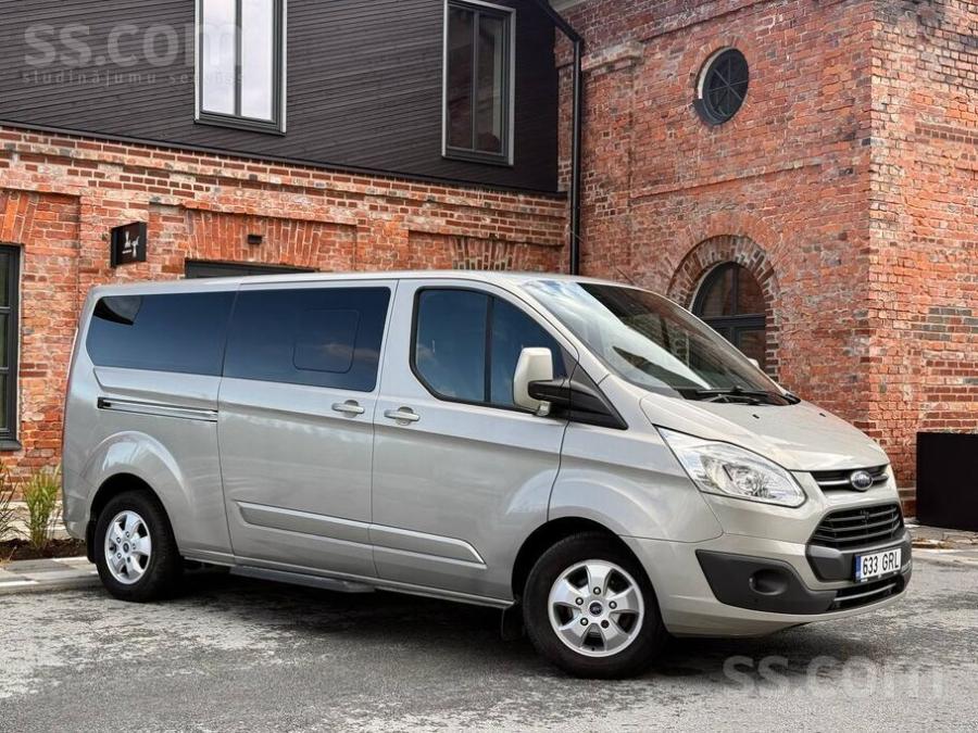 Pelēks Ford Tourneo 2016 Tallina, ar dzinēja tilpumu 2.00 L un nobraukumu 199 tūkst. km par 14990 €, foto 10 vietnē AUTOMOTO.COM.LV
