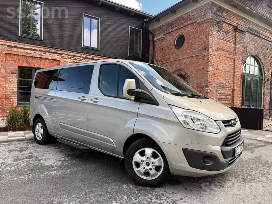 Pelēks Ford Tourneo 2016 Tallina, ar dzinēja tilpumu 2.00 L un nobraukumu 199 tūkst. km par 14990 €, foto 11 vietnē AUTOMOTO.COM.LV