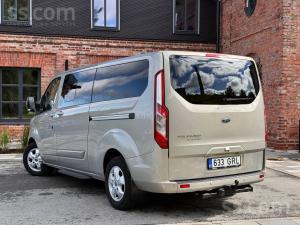 Pelēks Ford Tourneo 2016 Tallina, ar dzinēja tilpumu 2.00 L un nobraukumu 199 tūkst. km par 14990 €, foto 13 vietnē AUTOMOTO.COM.LV