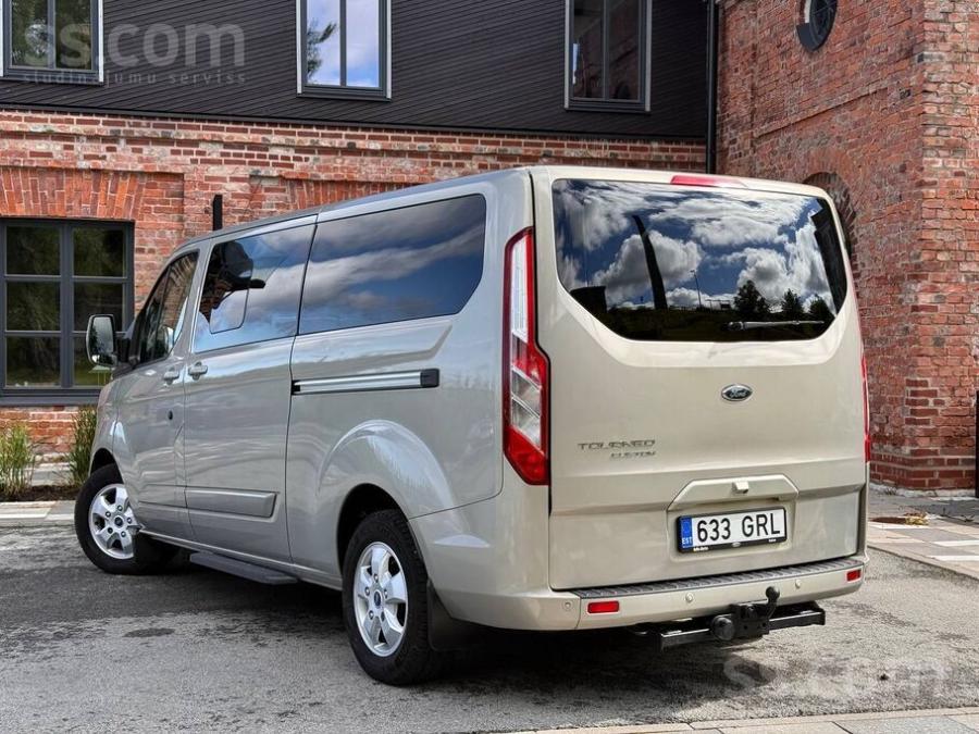 Pelēks Ford Tourneo 2016 Tallina, ar dzinēja tilpumu 2.00 L un nobraukumu 199 tūkst. km par 14990 €, foto 13 vietnē AUTOMOTO.COM.LV