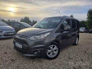 Pelēks Ford Tourneo 2017 Jelgava, ar dzinēja tilpumu 1.00 L un nobraukumu 0 tūkst. km par 6900 €, foto  vietnē AUTOMOTO.COM.LV