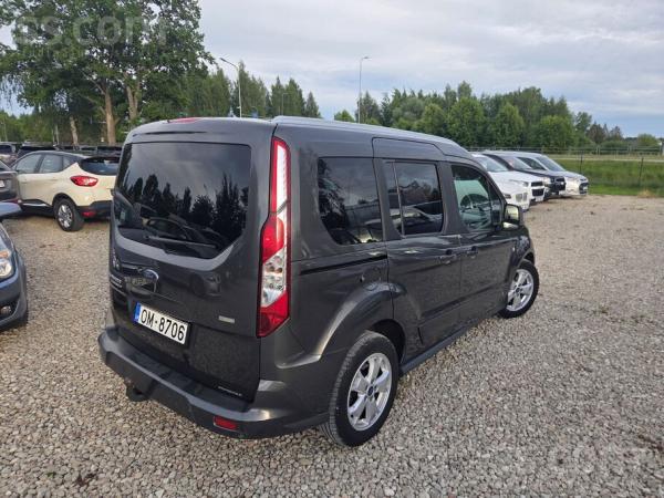Grey Ford Tourneo 2017 in Jelgava, with an engine capacity of 1.00 L and mileage of 0 thousand km for 6900 €, photo 5 on AUTOMOTO.COM.LV