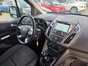 Pelēks Ford Tourneo 2017 Jelgava, ar dzinēja tilpumu 1.00 L un nobraukumu 0 tūkst. km par 6900 €, foto 10 vietnē AUTOMOTO.COM.LV