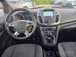 Pelēks Ford Tourneo 2017 Jelgava, ar dzinēja tilpumu 1.00 L un nobraukumu 0 tūkst. km par 6900 €, foto 11 vietnē AUTOMOTO.COM.LV