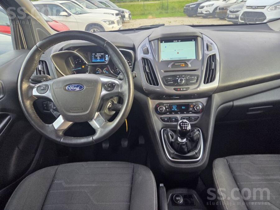 Pelēks Ford Tourneo 2017 Jelgava, ar dzinēja tilpumu 1.00 L un nobraukumu 0 tūkst. km par 6900 €, foto 11 vietnē AUTOMOTO.COM.LV
