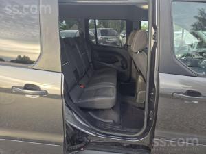Pelēks Ford Tourneo 2017 Jelgava, ar dzinēja tilpumu 1.00 L un nobraukumu 0 tūkst. km par 6900 €, foto 12 vietnē AUTOMOTO.COM.LV