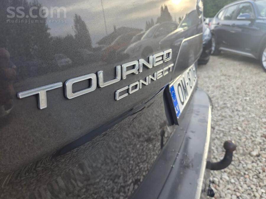 Pelēks Ford Tourneo 2017 Jelgava, ar dzinēja tilpumu 1.00 L un nobraukumu 0 tūkst. km par 6900 €, foto 14 vietnē AUTOMOTO.COM.LV
