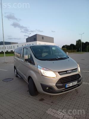 Pelēks Ford Tourneo 2017 Rīga, ar dzinēja tilpumu 2.00 L un nobraukumu 380 tūkst. km par 12300 €, foto 3 vietnē AUTOMOTO.COM.LV