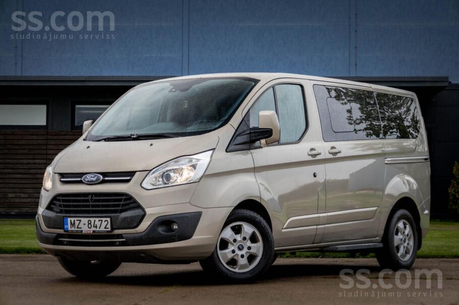 Grey Ford Tourneo 2017 in Riga, with an engine capacity of 2.00 L and mileage of 387 thousand km for 13990 €, photo 1 on AUTOMOTO.COM.LV