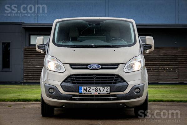 Grey Ford Tourneo 2017 in Riga, with an engine capacity of 2.00 L and mileage of 387 thousand km for 13990 €, photo 3 on AUTOMOTO.COM.LV