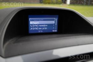 Grey Ford Tourneo 2017 in Riga, with an engine capacity of 2.00 L and mileage of 387 thousand km for 13990 €, photo 22 on AUTOMOTO.COM.LV