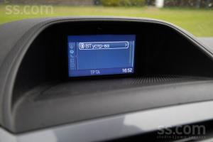 Grey Ford Tourneo 2017 in Riga, with an engine capacity of 2.00 L and mileage of 387 thousand km for 13990 €, photo 23 on AUTOMOTO.COM.LV