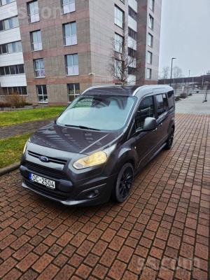 Grey Ford Tourneo 2018 in Riga, with an engine capacity of 1.50 L and mileage of 208 thousand km for 10900 €, photo  on AUTOMOTO.COM.LV