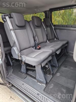 Pelēks Ford Tourneo 2018 Rīga, ar dzinēja tilpumu 2.00 L un nobraukumu 19 tūkst. km par 19900 €, foto 7 vietnē AUTOMOTO.COM.LV