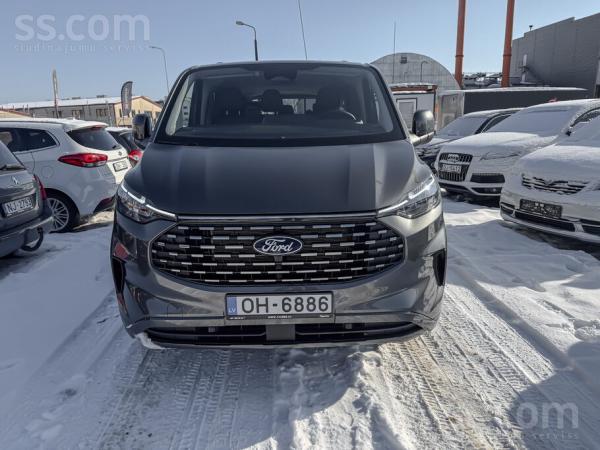Grey Ford Tourneo 2025 in Jelgava, with an engine capacity of 2.00 L and mileage of 18 thousand km for 47500 €, photo 4 on AUTOMOTO.COM.LV