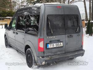 Grey Ford Tourneo 2008 in Tallinn, with an engine capacity of 1.80 L and mileage of 370 thousand km for 1298 €, photo 4 on AUTOMOTO.COM.LV