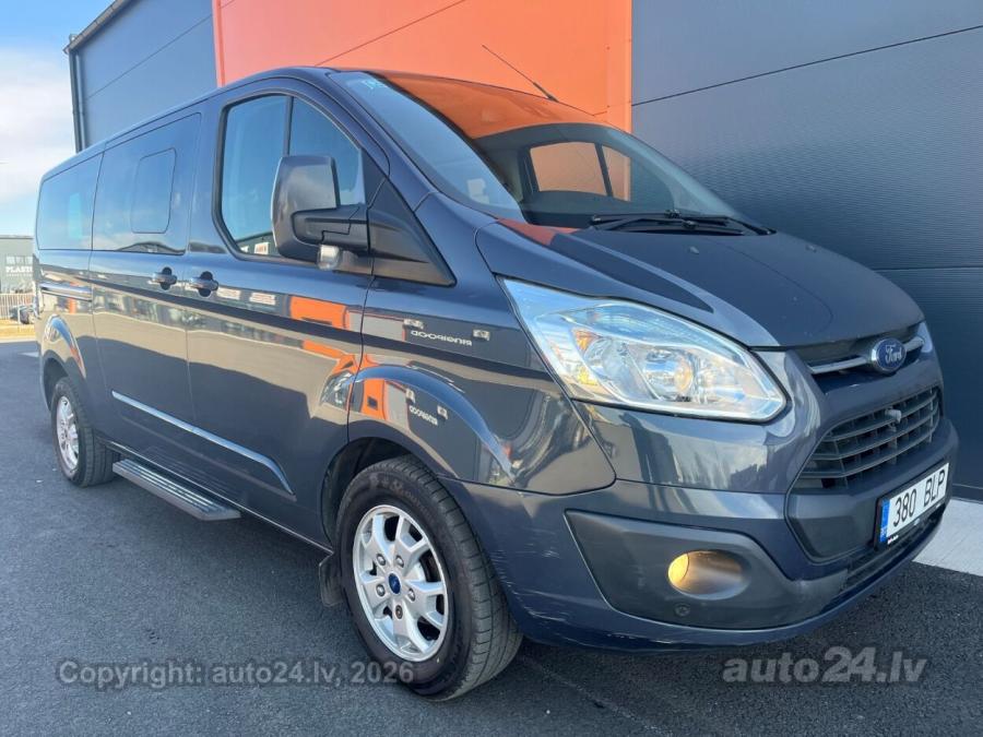 Pelēks Ford Tourneo 2014 Kuresāre, ar dzinēja tilpumu 2.20 L un nobraukumu 331 tūkst. km par 11000 €, foto 3 vietnē AUTOMOTO.COM.LV