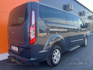 Pelēks Ford Tourneo 2014 Kuresāre, ar dzinēja tilpumu 2.20 L un nobraukumu 331 tūkst. km par 11000 €, foto 6 vietnē AUTOMOTO.COM.LV