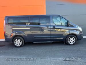 Pelēks Ford Tourneo 2014 Kuresāre, ar dzinēja tilpumu 2.20 L un nobraukumu 331 tūkst. km par 11000 €, foto 7 vietnē AUTOMOTO.COM.LV