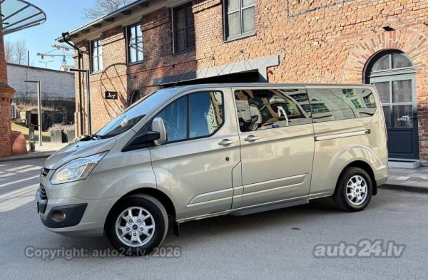 Pelēks Ford Tourneo 2014 Tallina, ar dzinēja tilpumu 2.20 L un nobraukumu 280 tūkst. km par 13699 €, foto 7 vietnē AUTOMOTO.COM.LV