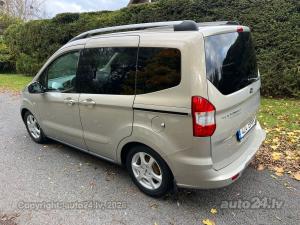 Grey Ford Tourneo 2014 in Tallinn, with an engine capacity of 1.60 L and mileage of 162 thousand km for 4990 €, photo 4 on AUTOMOTO.COM.LV