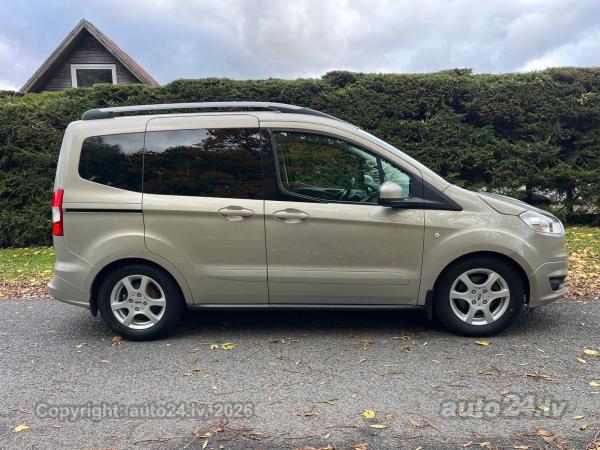 Grey Ford Tourneo 2014 in Tallinn, with an engine capacity of 1.60 L and mileage of 162 thousand km for 4990 €, photo 6 on AUTOMOTO.COM.LV