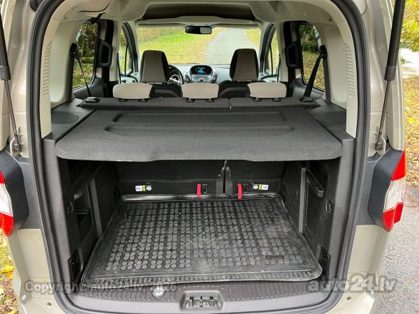Grey Ford Tourneo 2014 in Tallinn, with an engine capacity of 1.60 L and mileage of 162 thousand km for 4990 €, photo 9 on AUTOMOTO.COM.LV