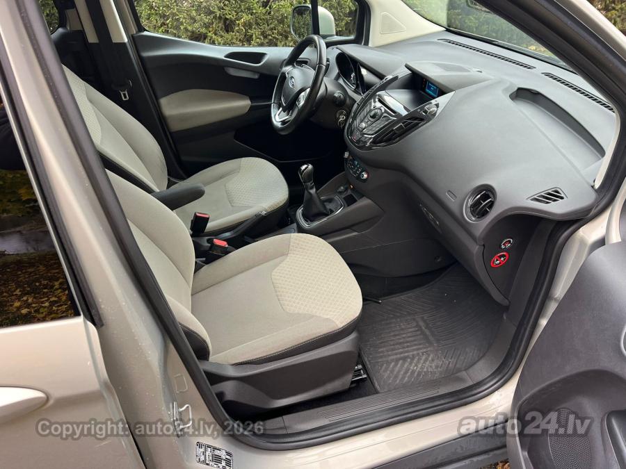 Grey Ford Tourneo 2014 in Tallinn, with an engine capacity of 1.60 L and mileage of 162 thousand km for 4990 €, photo 18 on AUTOMOTO.COM.LV