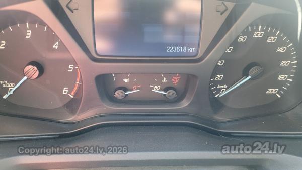 Pelēks Ford Tourneo 2014 Tallina, ar dzinēja tilpumu 2.20 L un nobraukumu 224 tūkst. km par 14999 €, foto 3 vietnē AUTOMOTO.COM.LV