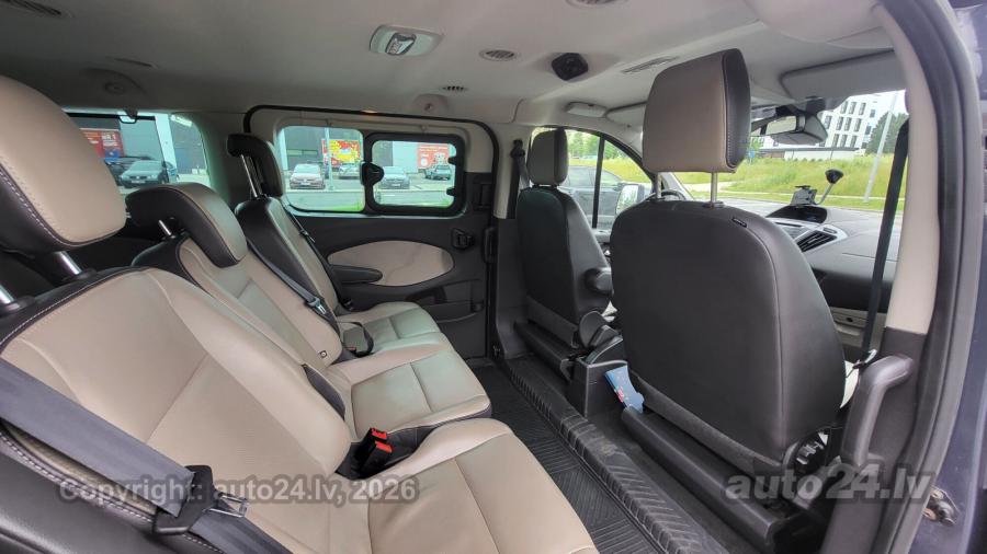 Pelēks Ford Tourneo 2014 Tallina, ar dzinēja tilpumu 2.20 L un nobraukumu 224 tūkst. km par 14999 €, foto 7 vietnē AUTOMOTO.COM.LV
