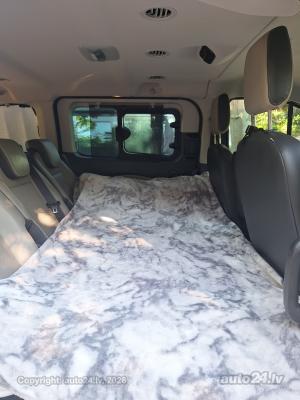 Pelēks Ford Tourneo 2014 Tallina, ar dzinēja tilpumu 2.20 L un nobraukumu 224 tūkst. km par 14999 €, foto 12 vietnē AUTOMOTO.COM.LV