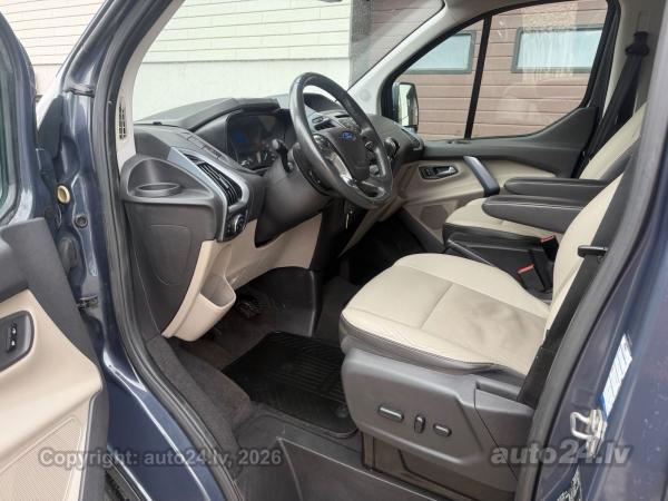 Pelēks Ford Tourneo 2014 Veru, ar dzinēja tilpumu 2.20 L un nobraukumu 261 tūkst. km par 10990 €, foto 7 vietnē AUTOMOTO.COM.LV
