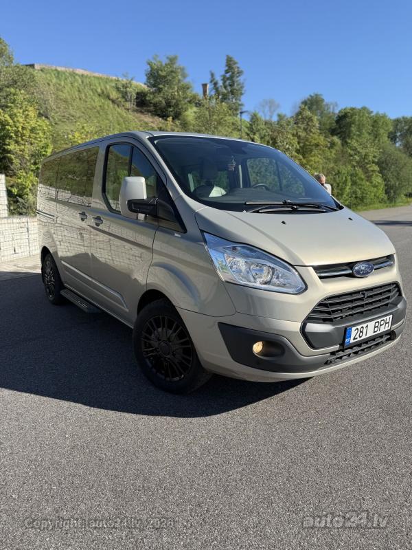 Pelēks Ford Tourneo 2015 Tallina, ar dzinēja tilpumu 2.20 L un nobraukumu 247 tūkst. km par 17400 €, foto 9 vietnē AUTOMOTO.COM.LV